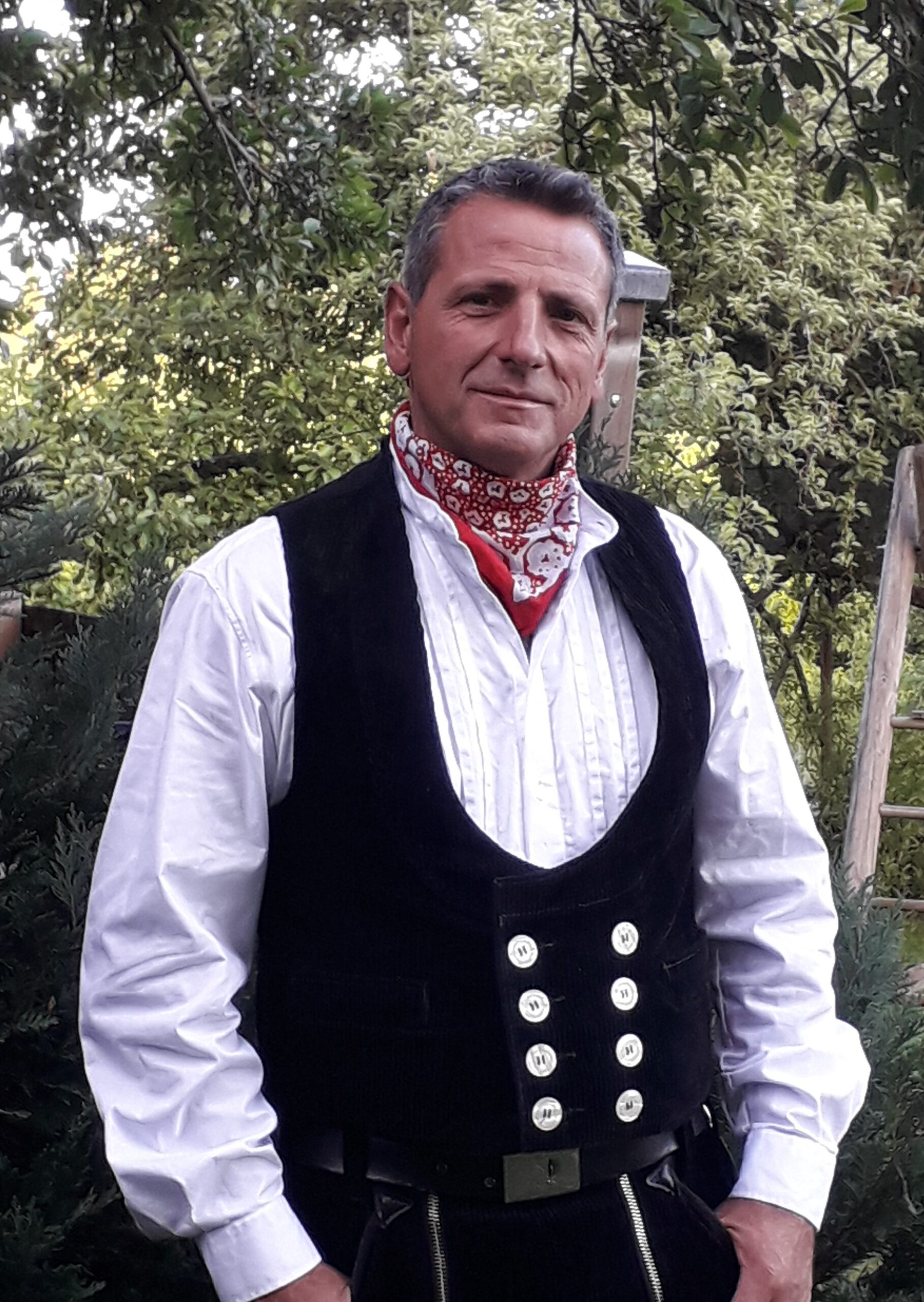 Kontakt - Mentor Dautaj Dachdeckermeister